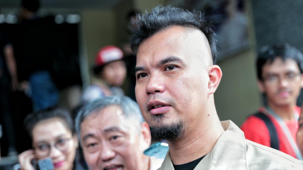 Punya Lima Anak, Ahmad Dhani Enggak Bisa Ganti Popok