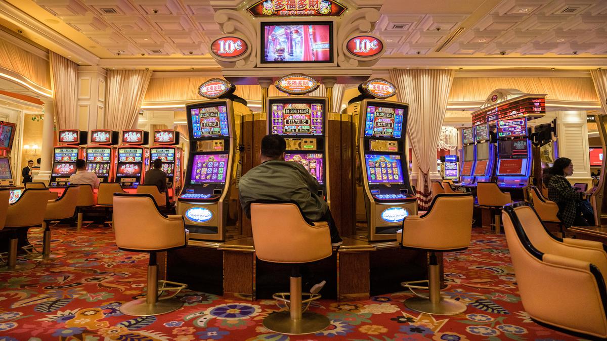 Pendapatan Judi Anjlok, China Tunjuk Pejabat Baru di Makau - Global ...