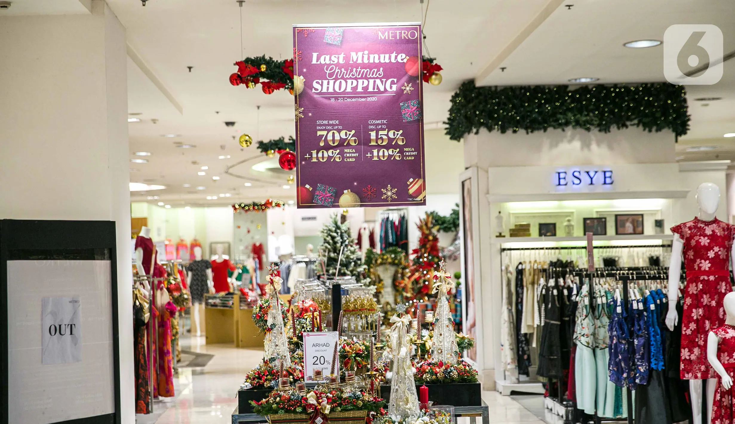 FOTO: Natal dan Tahun Baru, Sejumlah Mal di Jakarta Pesta Diskon - Foto ...