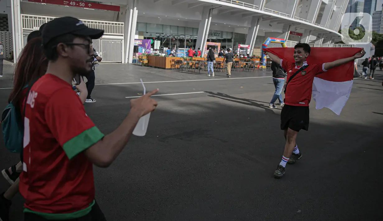 Suporter Penuhi SUGBK Jelang Laga Semifinal Piala AFF Indonesia vs ...