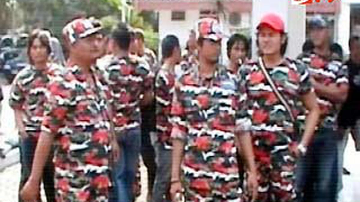 Buruh Pelabuhan Berdemo Tuntut Keadilan