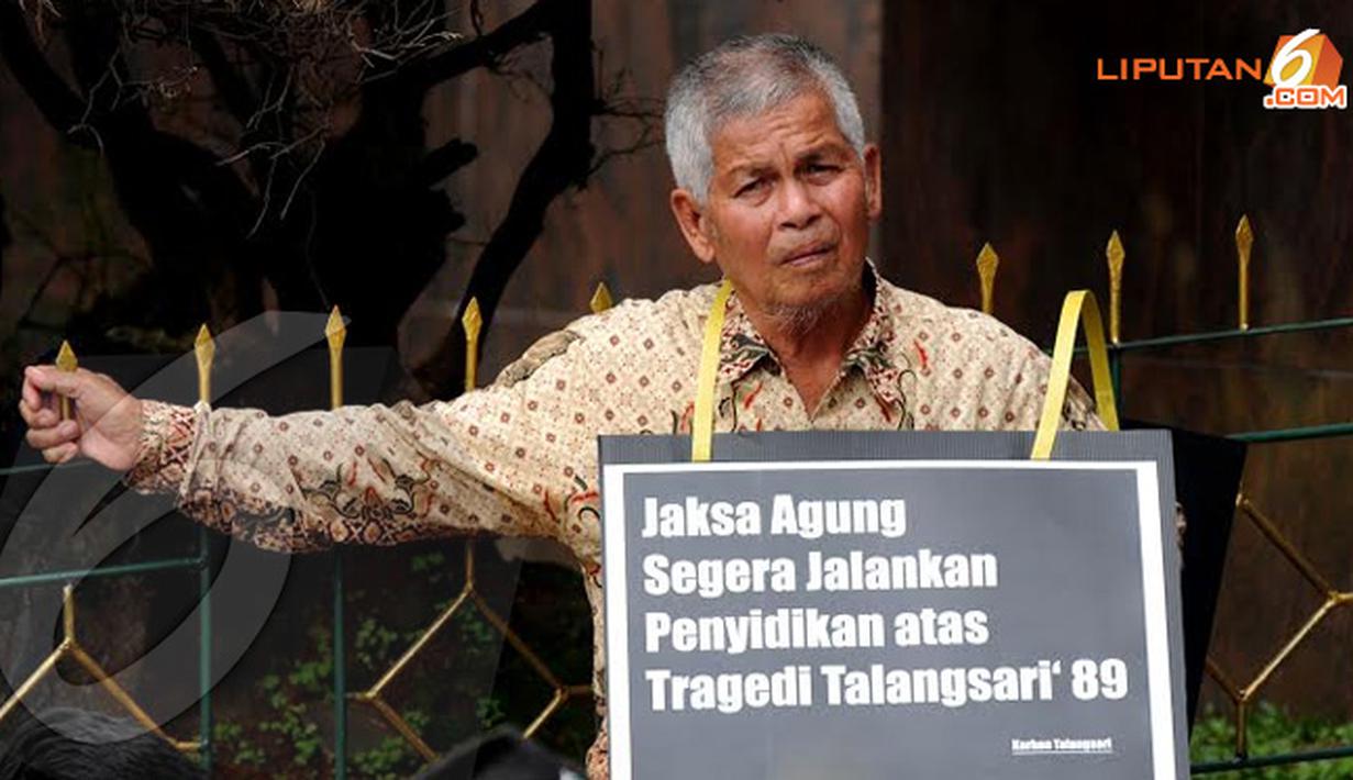 [FOTO] Keluarga Korban Talangsari Datangi Kejaksaan Agung - Foto ...