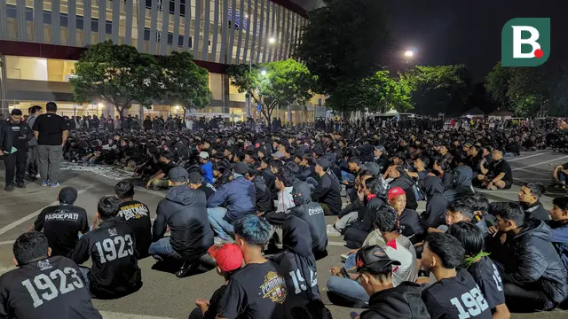 Persis Penuhi Tuntutan Suporter, Resmi Copot Manajer dan Direktur ...