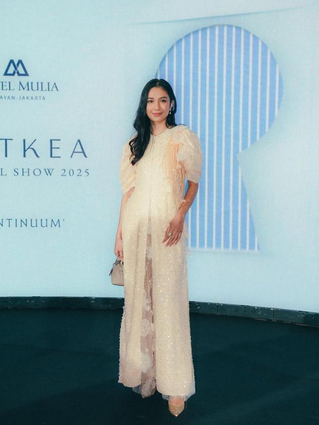 5 Artis Hadir di Artkea Annual Show 2025, Detail Menawan Pakai Outfit ...