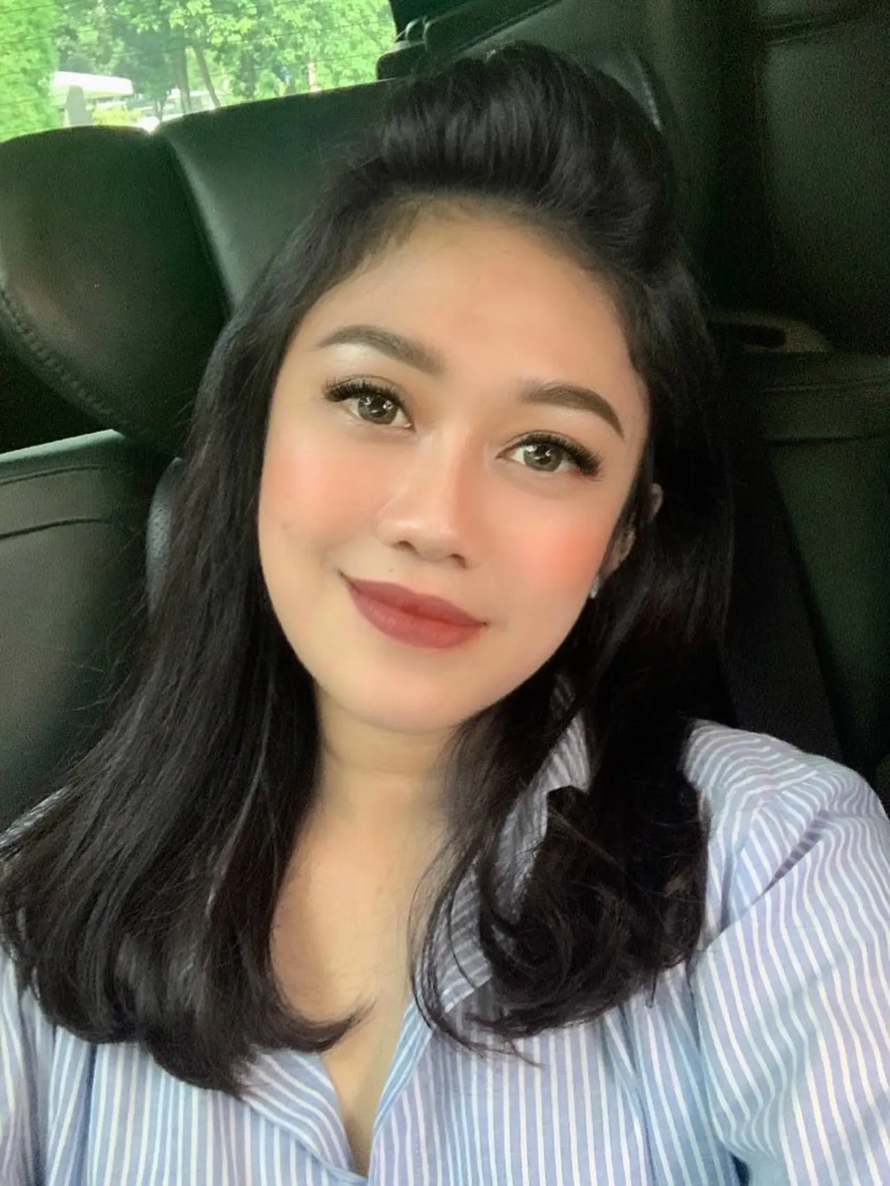 7 Potret Terbaru Oline Mendeng Pemeran Susi 'OB', Kini Bikin Pangling ...