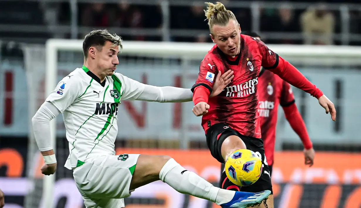 Liga Italia Ac Milan Vs Sassuolo Gol Christian Pulisic Jadi Penyelamat