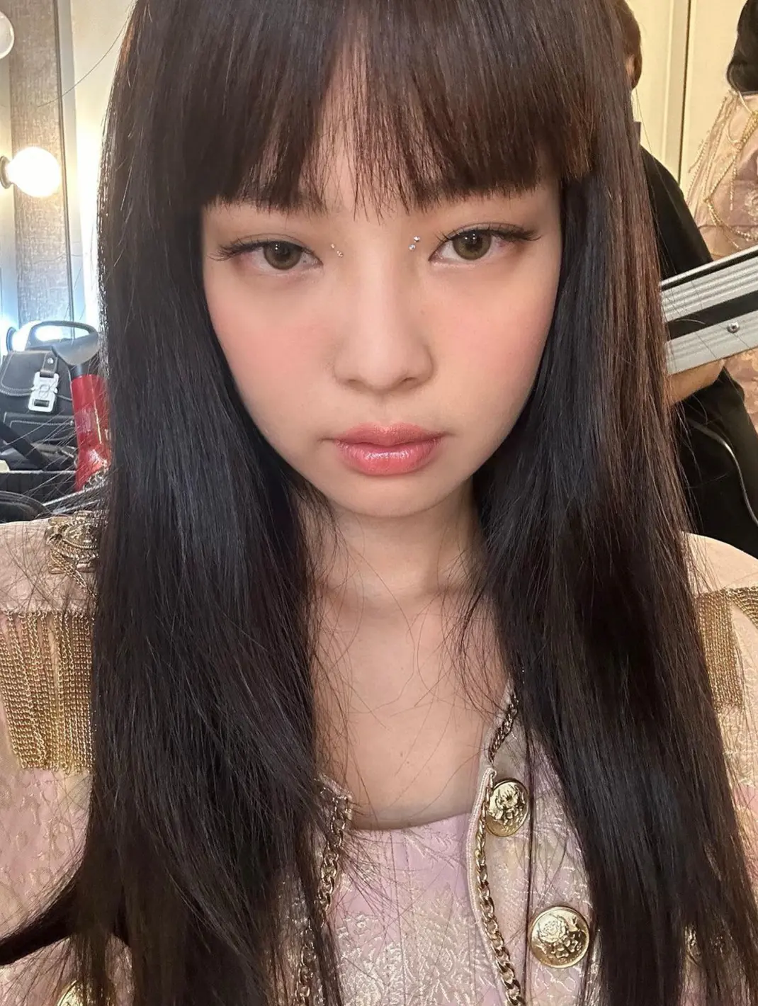 Tampil Beda, Jennie BLACKPINK Pakai Poni Palsu di Houston - Foto ...