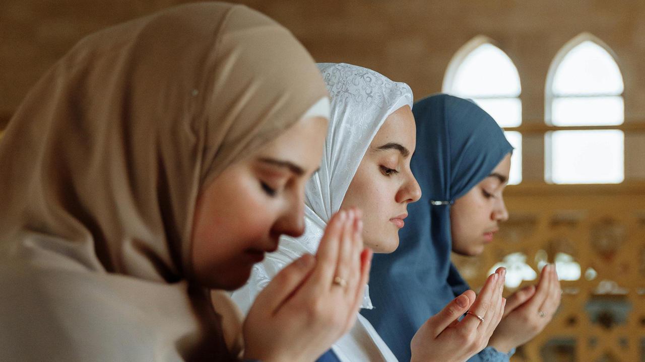 Bacaan Hauqolah dan Maknanya yang Luar Biasa, Ketahui Waktu Terbaik ...