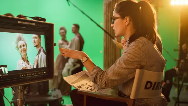 Ingin Punya Ide Cerita Film yang Autentik dan Memorable? Kamu Bisa Coba ...