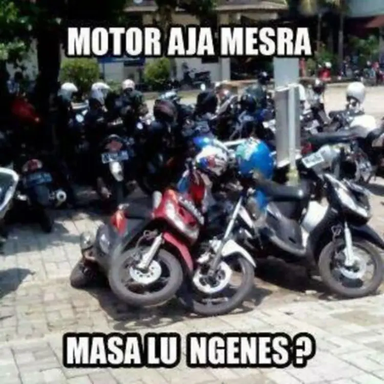 Meme Pengendara Motor di Indonesia - Galeri Otosia.com