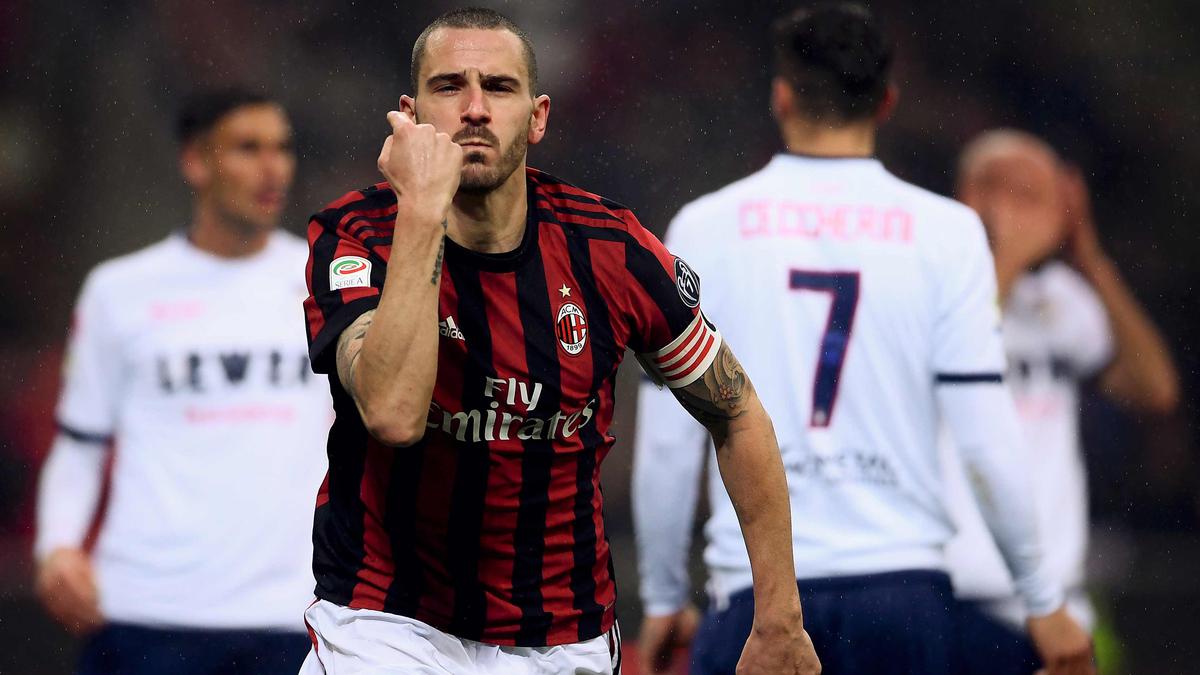 MU Tawar Bek AC Milan
