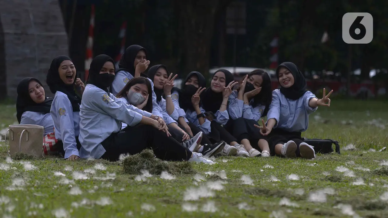 Ratusan Mahasiswa IPB Terjerat Pinjol Diduga Hasutan Kating, Warganet Saling Ingatkan Hati-Hati ...