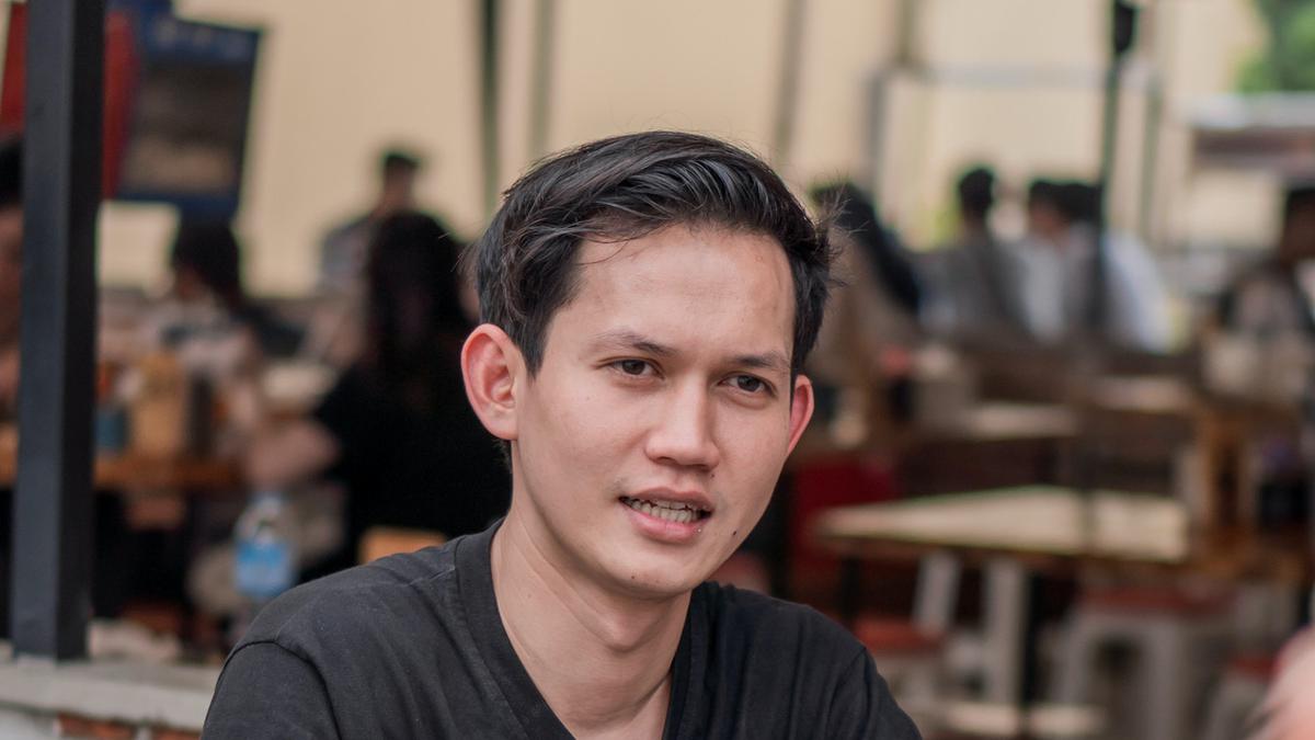 Richard Theodore Minta Maaf Secara Langsung ke Bapak Pemilik Warung di ...