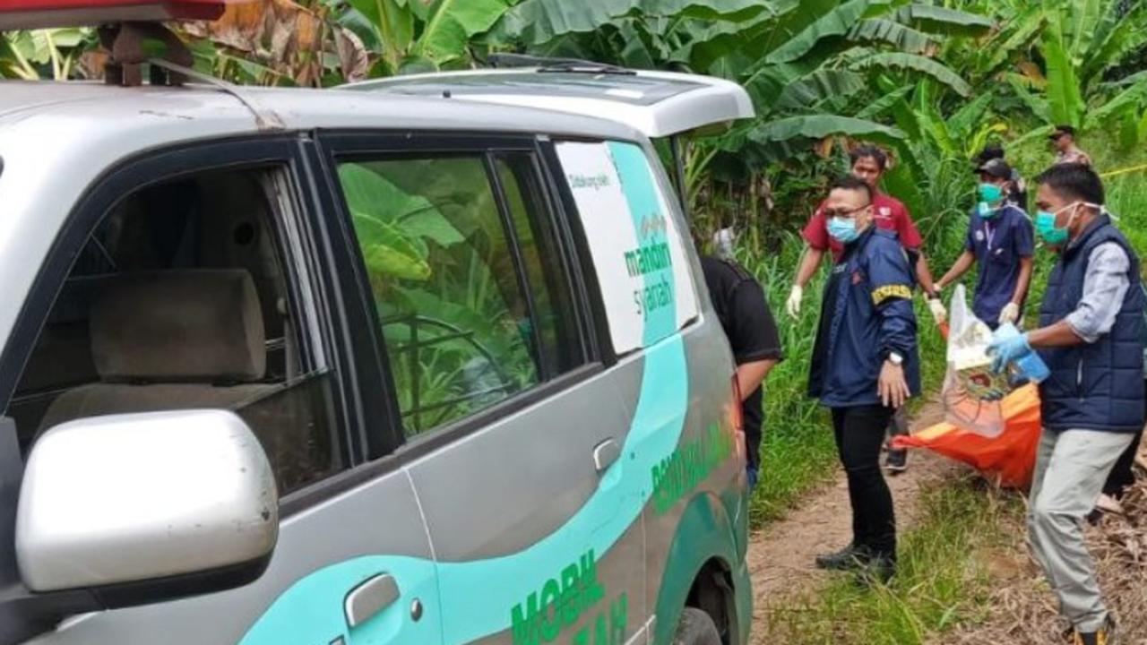 Geger Penemuan Mayat Pria Terbungkus Plastik di Cikupa