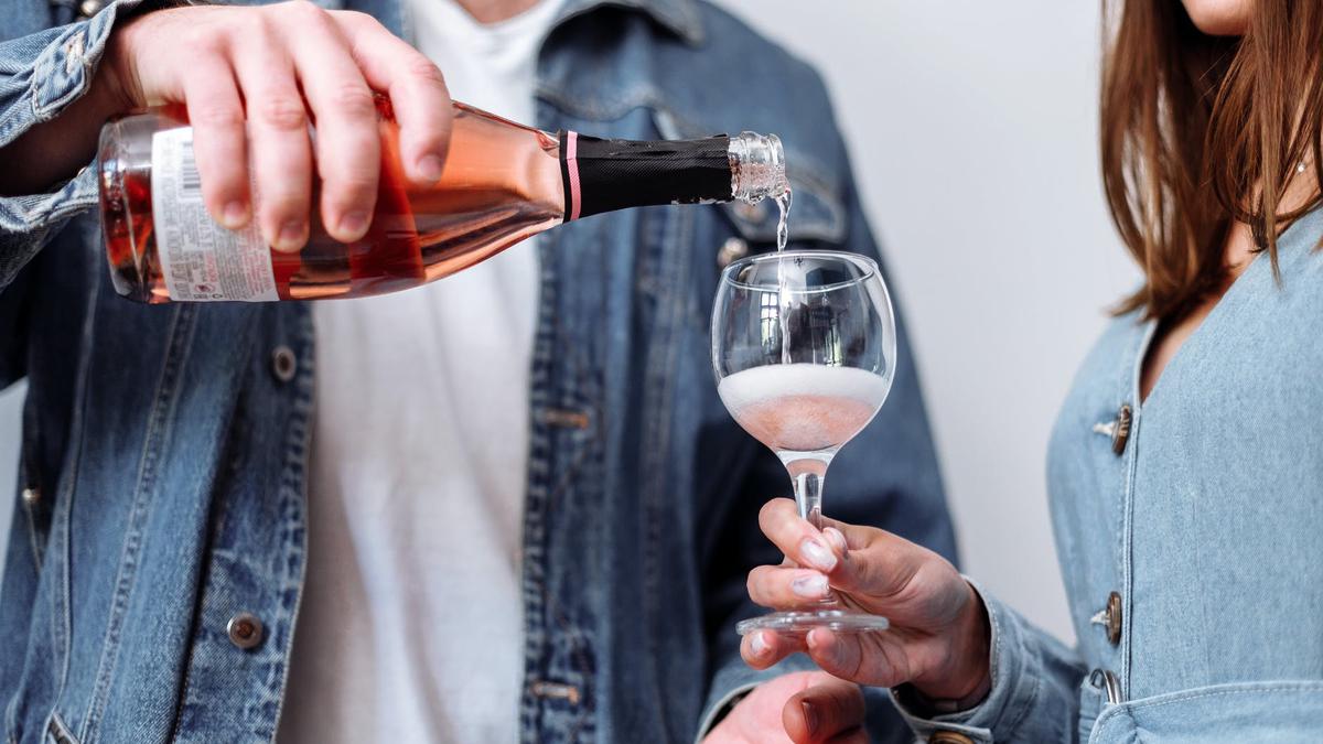 4 Cara Mengejutkan Alkohol Menyehatkan Anda - Citizen6 Liputan6.com