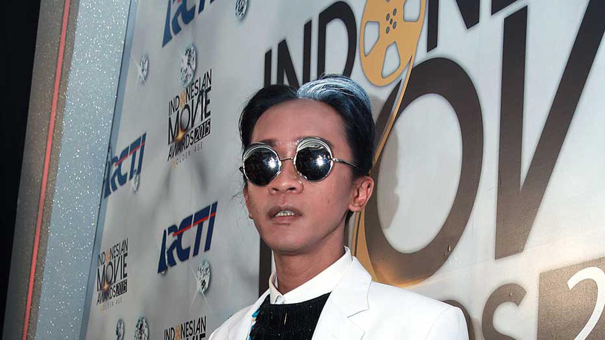 Dukung LGBT, Indadari Yakin Aming Lelaki Sejati