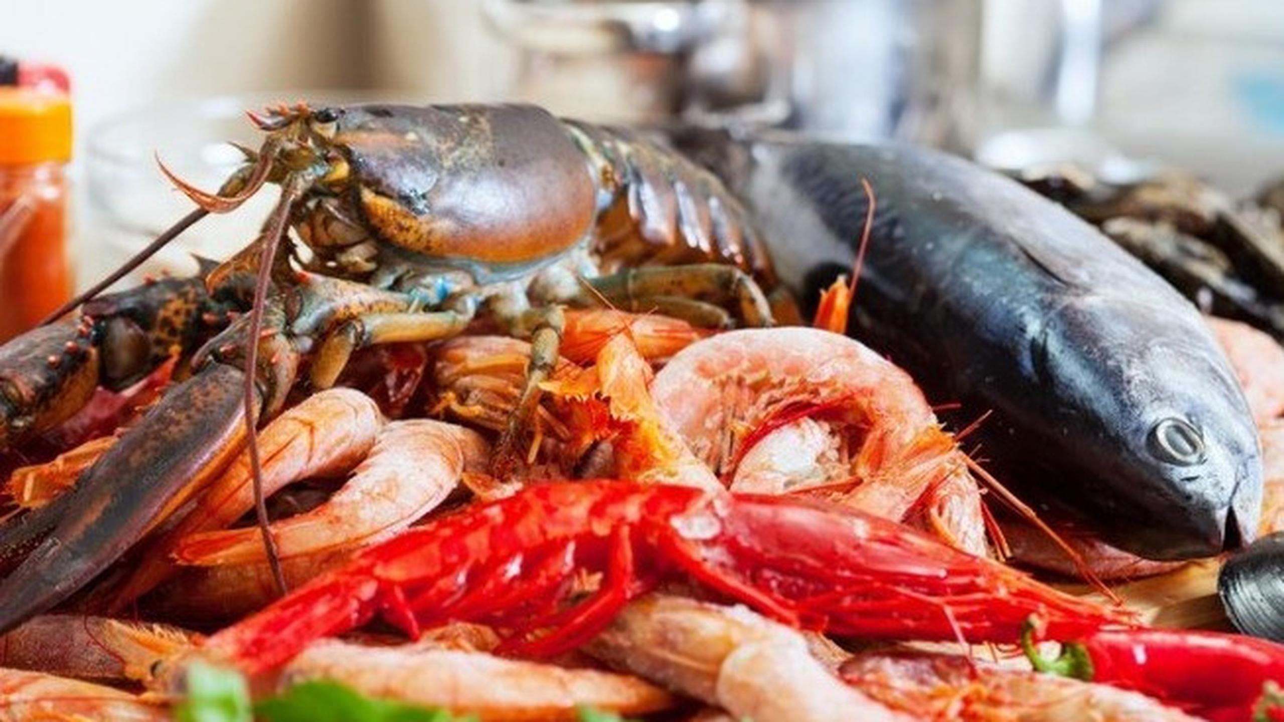 6 Resep Seafood Tumpah Saus Padang yang Lezat dan Mudah Dibuat di Rumah