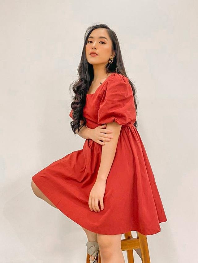 7 Potret Michelle Wanda yang Jadi Sahabat Putri Marino di Layangan ...