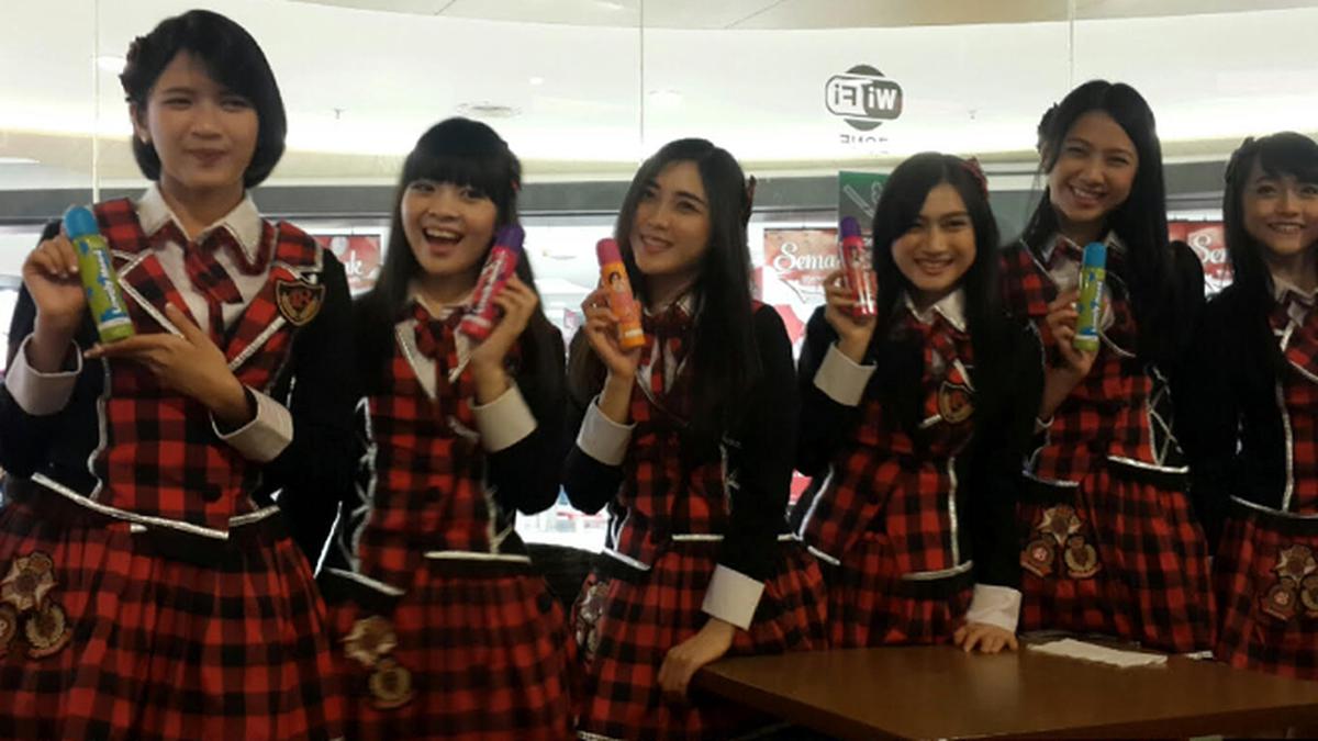 Rahasia 6 Personil JKT 48 Bagi Agar Selalu Ceria - ShowBiz Liputan6.com