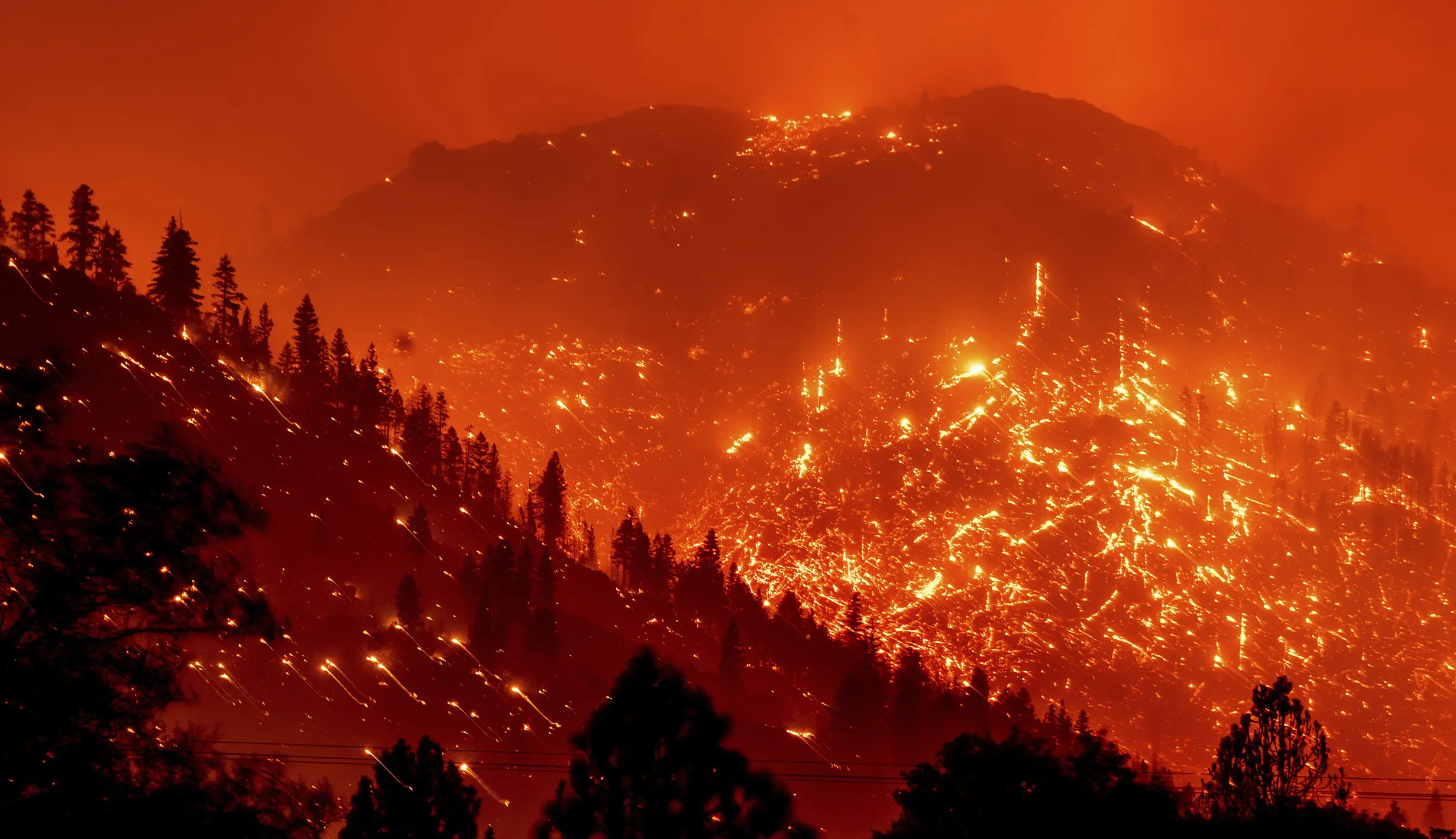 FOTO: Pemandangan Mengerikan Kebakaran Hutan di California - Foto ...