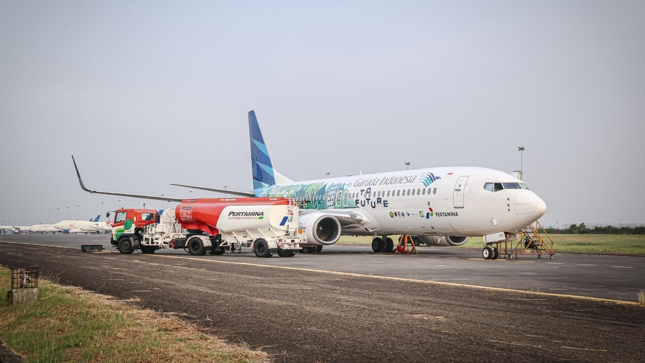 Perdana, Bioavtur Pertamina Ramah Lingkungan Mengangkasa Bersama Garuda ...