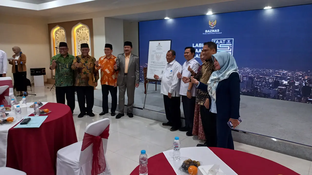 Bagian dari Dakwah, BAZNAS RI Luncurkan Label Taat Zakat bagi ...