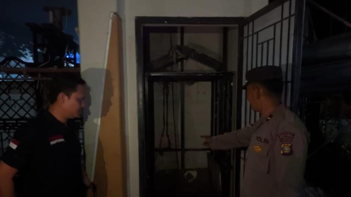 Polisi Beberkan Penyebab Lift Terjun Bebas Tewaskan 7 Pekerja: Lift ...
