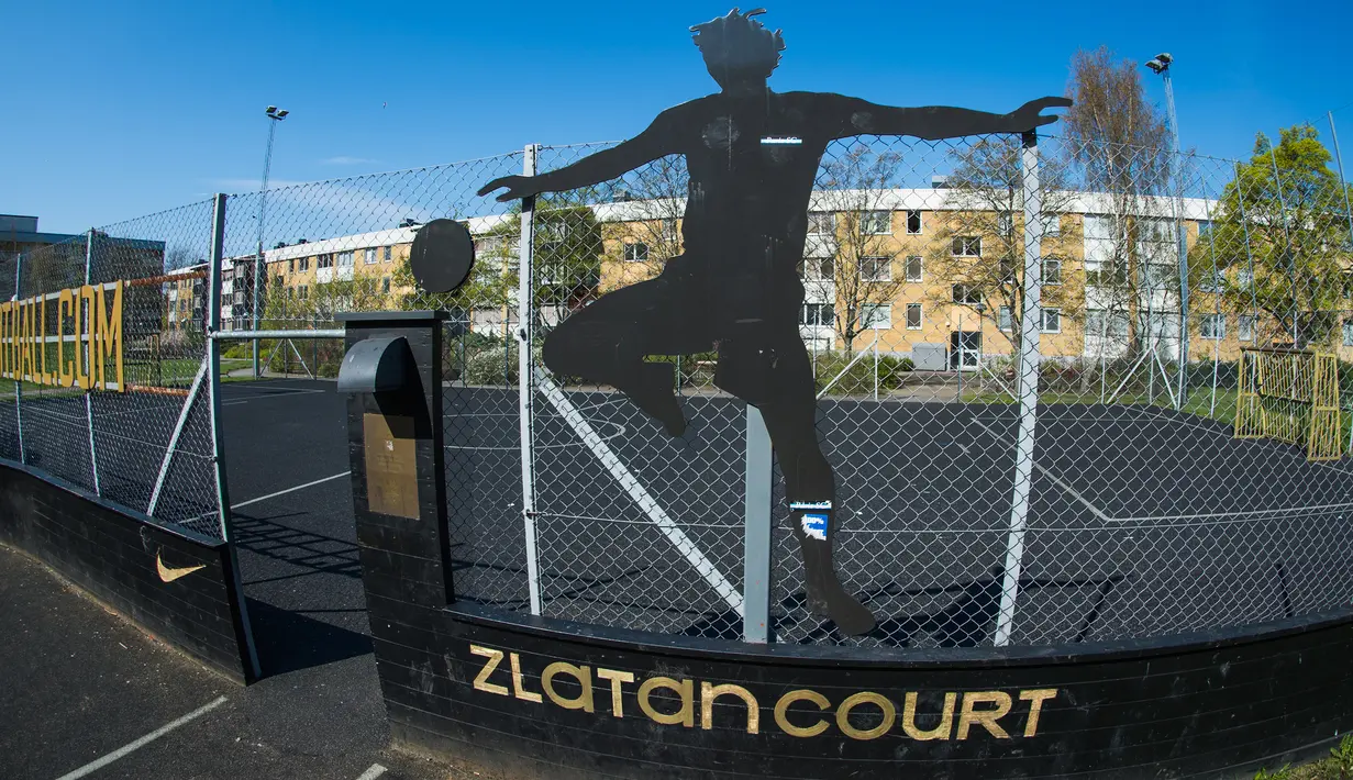 Ini Lapangan Tempat Zlatan Ibrahimovic Bermain Bola Waktu Kecil - Foto ...