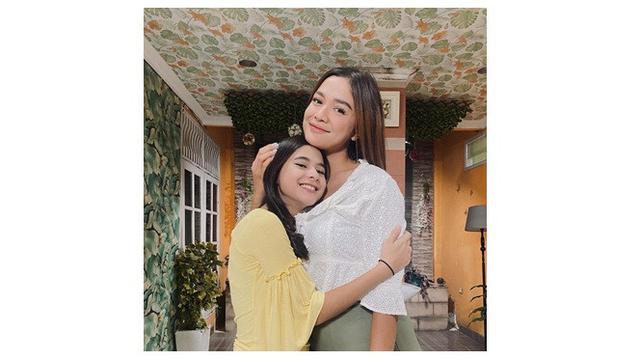 7 Potret Andi Annisa dan Cathy Fakandi di Balik Layar Sinetron Anjani ...