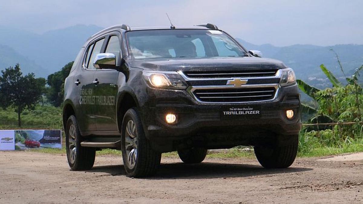 Tiga Fitur Andalan Chevrolet Trailblazer Menantang Pajero Sport ...