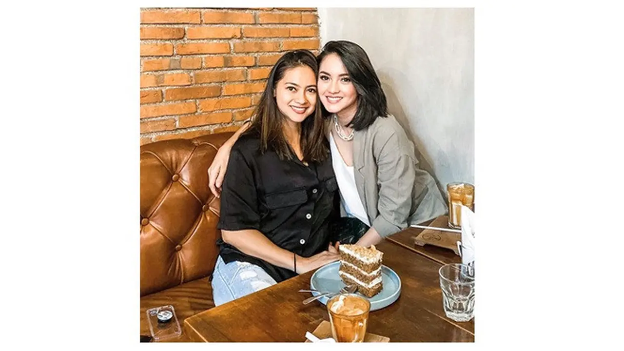 7 Potret Kebersamaan Ririn Ekawati dan Rini Yulianti, Sering Dikira ...