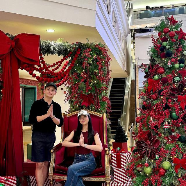 Potret 6 Pasangan Kekasih Artis Rayakan Natal 2025, Penuh Momen Romantis