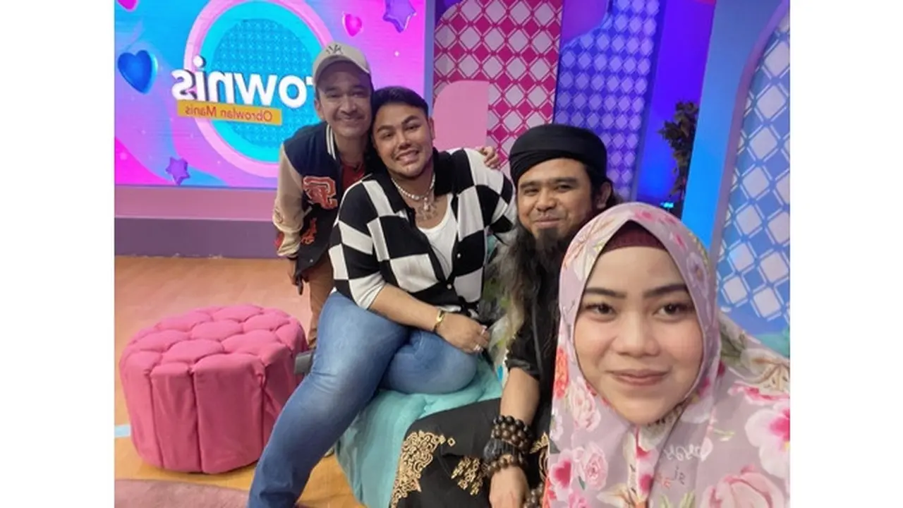 Jadi Istri Kedua, Ini 6 Potret Mesra Yuni LIDA dan Gus Samsudin - Hot ...