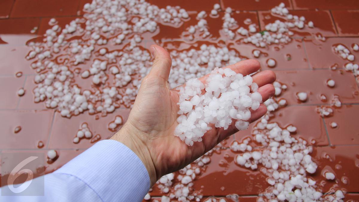 6 Fakta Fenomena Hujan Es di Indonesia, Ketahui Dampak dan Mitigasinya ...