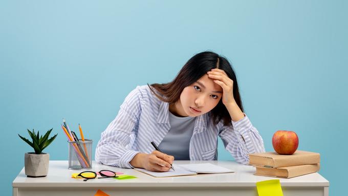 5 Tanda Sebenarnya Kamu Butuh Cuti dari Pekerjaanmu - Relationship Fimela.com