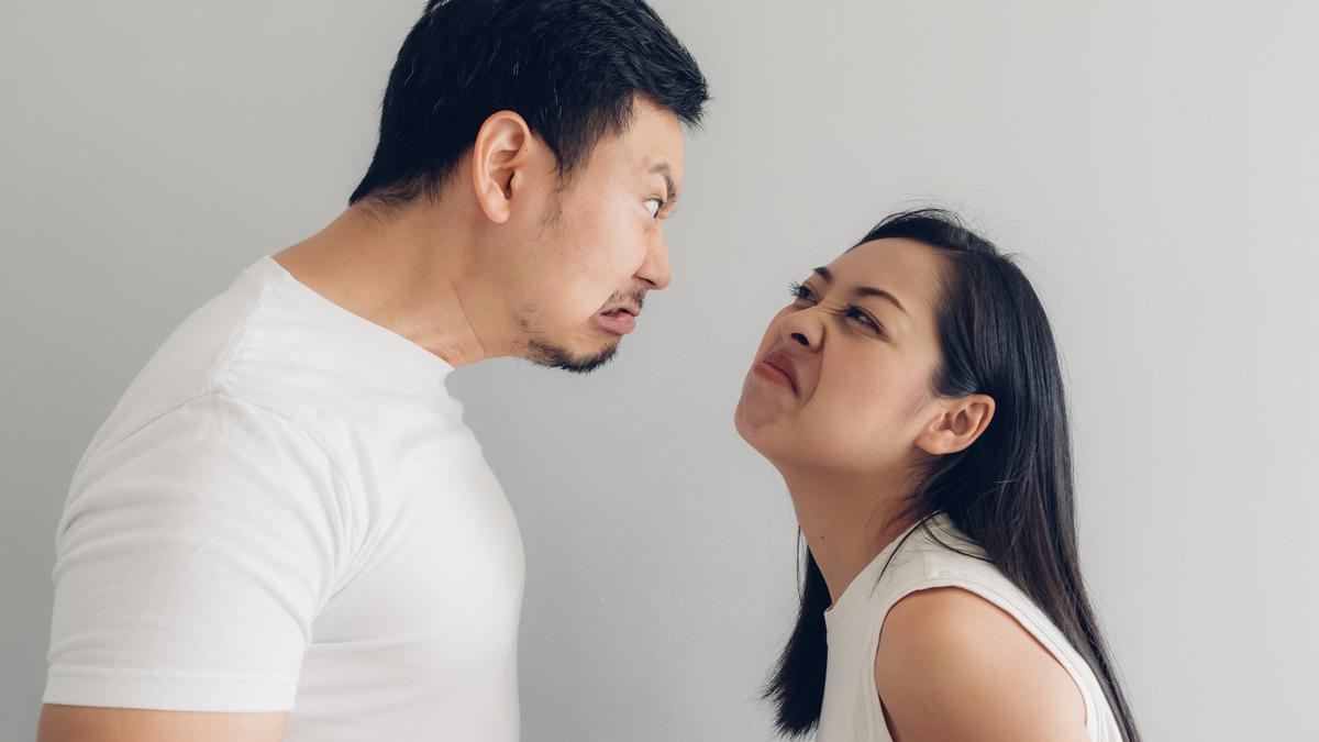 7 Sikap Perempuan yang Membuat Pria Menjauh, Ternyata Jarang Disadari - Page 2 - Relationship ...