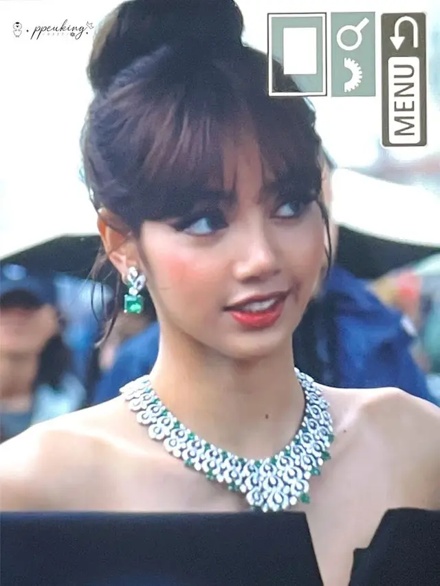 Lisa Blackpink Jadi Sorotan Saat Hadiri Acara Bvlgari di Italia, Pakai ...