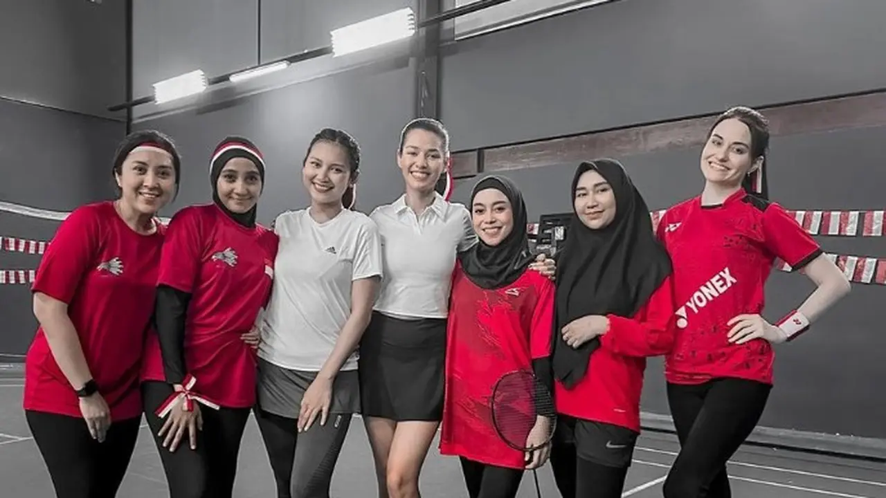 11 Potret Anyar Errina GD, Pemeran Laga Cantik yang Beri Jawaban Bijak ...