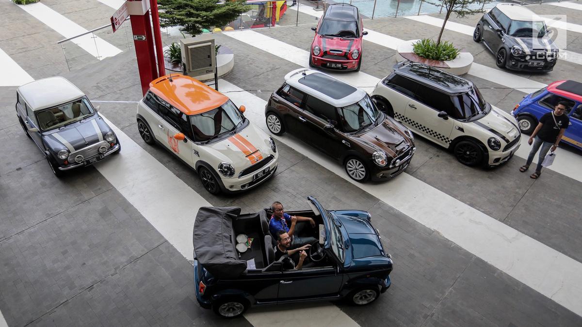 FOTO: Deretan Mobil Mini Mejeng di Indonesia Mini Day 2018 - Foto ...