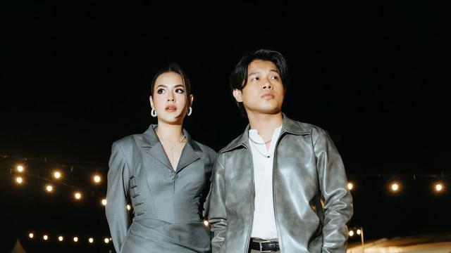 6 Pose Raisa Tetap Kerja di Liburan Natal dan Tahun Baru 2026: Memang ...