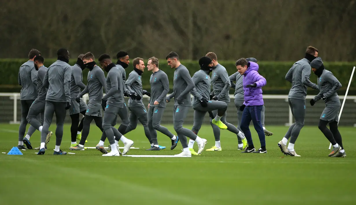 FOTO: Tottenham Hotspur Siap Taklukkan Bayern Munchen di Allianz Arena ...