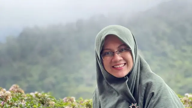 Mengenal Influencer Afni Z, Jiwa Sosial Tumbuh Sejak Kecil Saat Mengurus Rumah Singgah Bareng ...