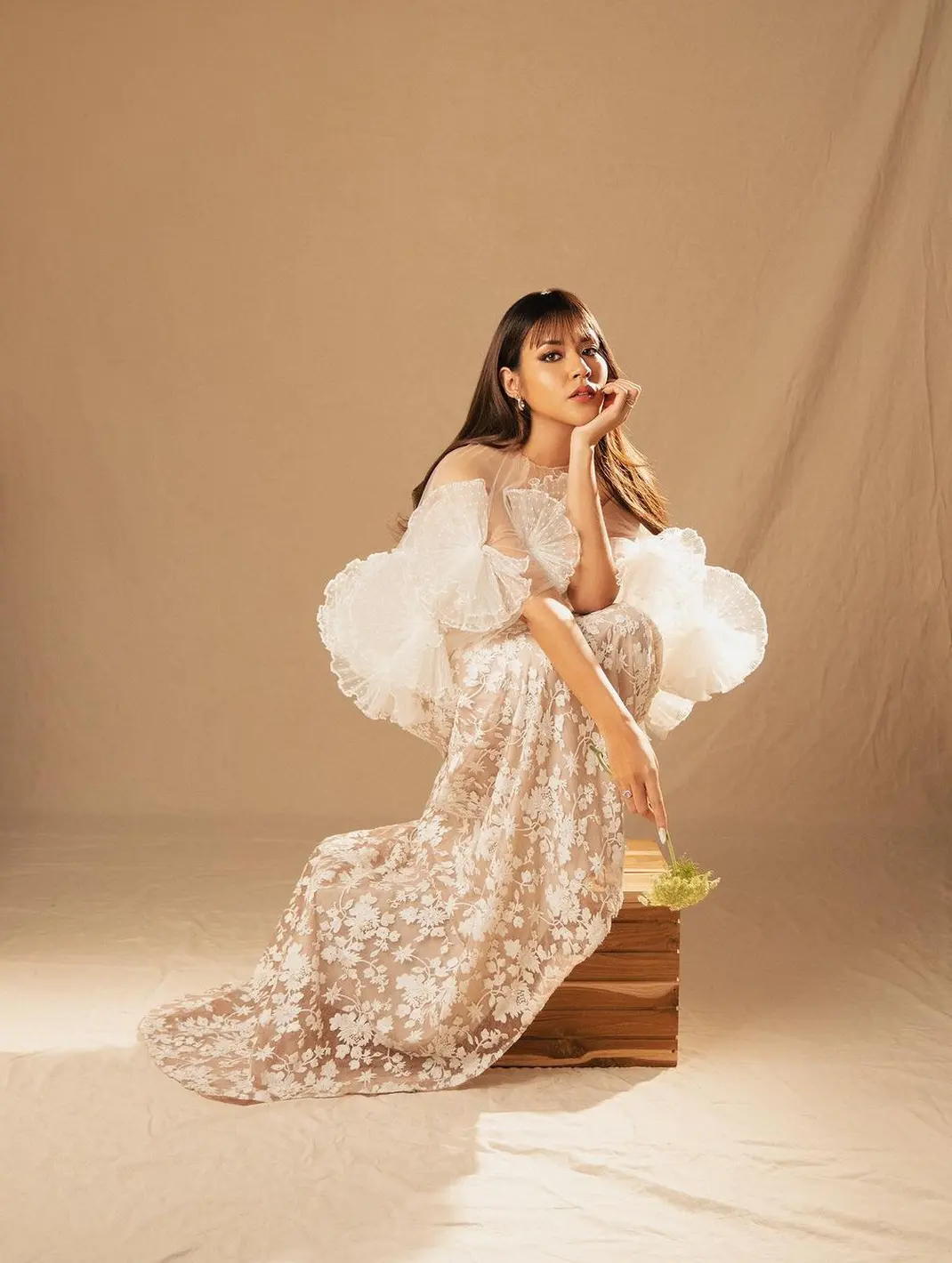 6 Tampilan Cantik Raisa di Pemotretan Terbaru, Gaya Makeup dan Rambut ...