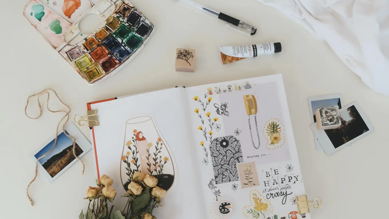 7 Cara Membuat Buku Diary Terlihat Aesthetic dan Menarik - Lifestyle ...