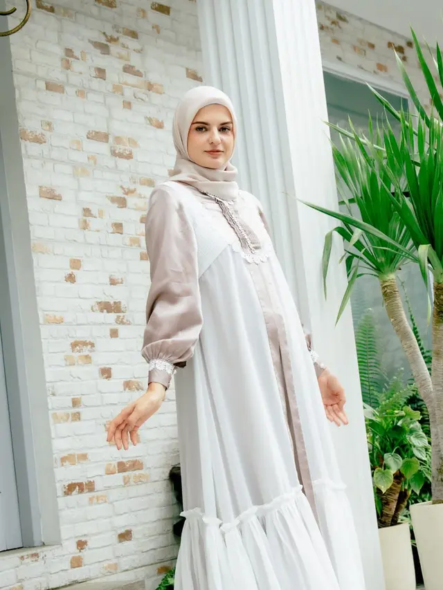 Desainer Toera Imara Digandeng Brand Fashion Muslim untuk Hadirkan ...