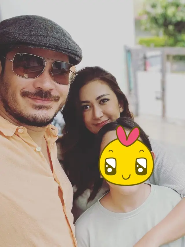7 Momen Kompak Nafa Urbach dan Zack Lee, Akrab Meski 5 Tahun Cerai - Hot Liputan6.com