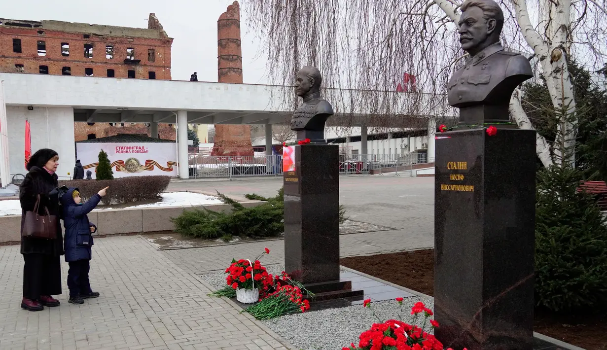 Memperingati 80 Tahun Stalingrad, Pertempuran yang Mengubah Perang ...