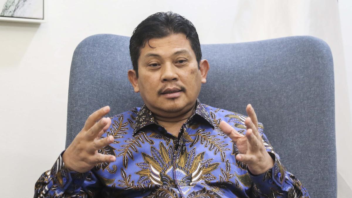 Ali Ghufron Mukti: Pasien BPJS Kini Bisa Nunggu Antrean Sambil Minum di ...