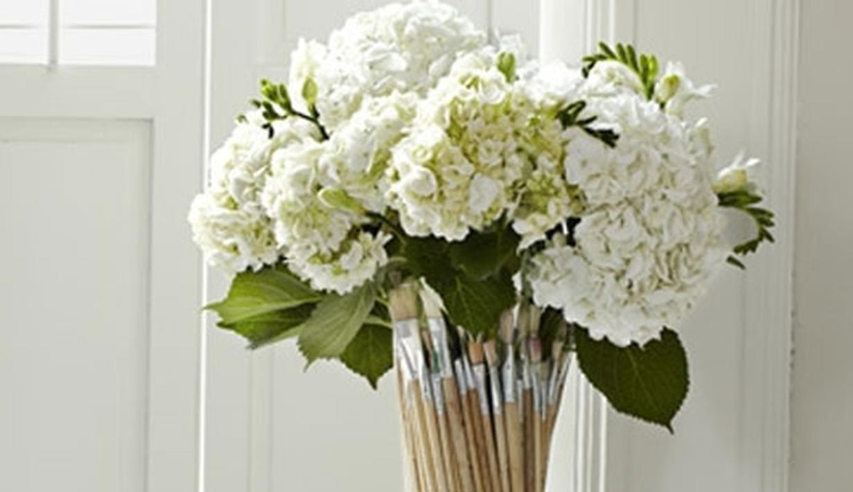 Vas Bunga Unik Nan Cantik - Photo Fimela.com