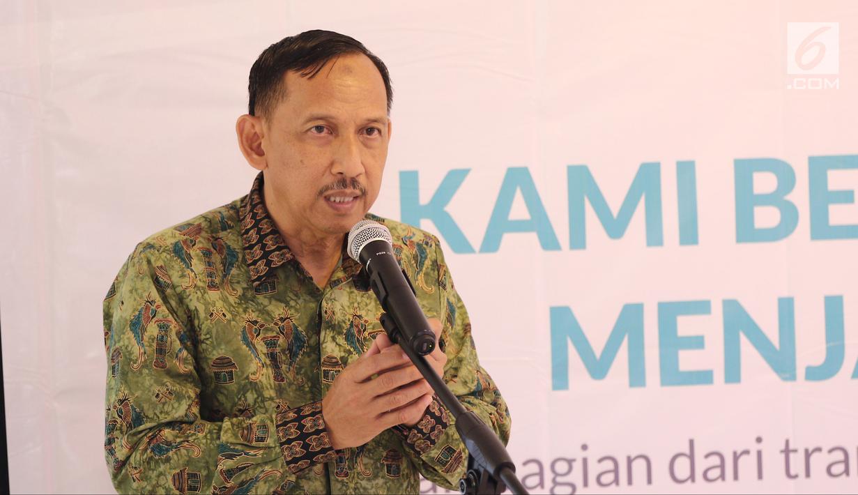 FOTO: Potong Tumpeng, RS EMC Sentul Resmi Dibuka
